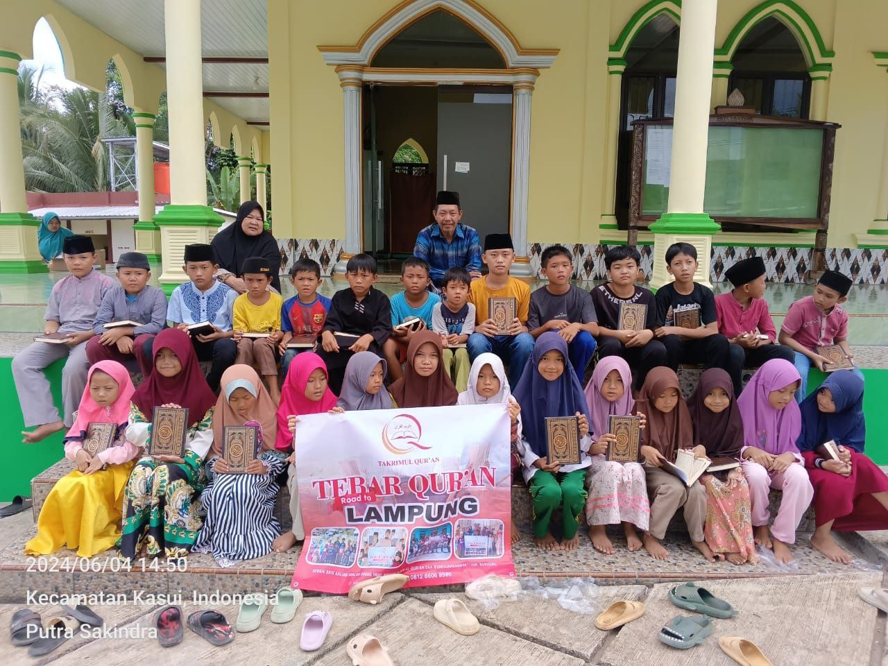 Laporan Distribusi Yayasan Takrimul Qur'an Pekan 1 Juli 2024 - Yayasan ... Laporan Distribusi Yayasan Takrimul Qur'an Pekan 1 Juli 2024 - Yayasan ...